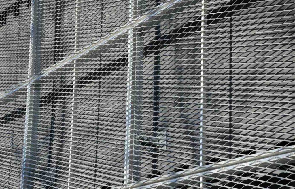 Enhancing Security: The Crucial Role Of Wire Mesh In Safety And ...